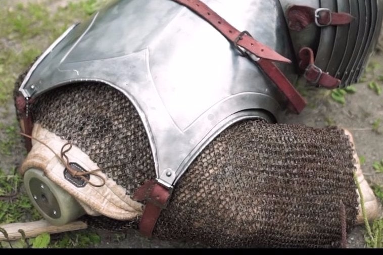 This is what really happens when swords hit armour | Eurogamer.net