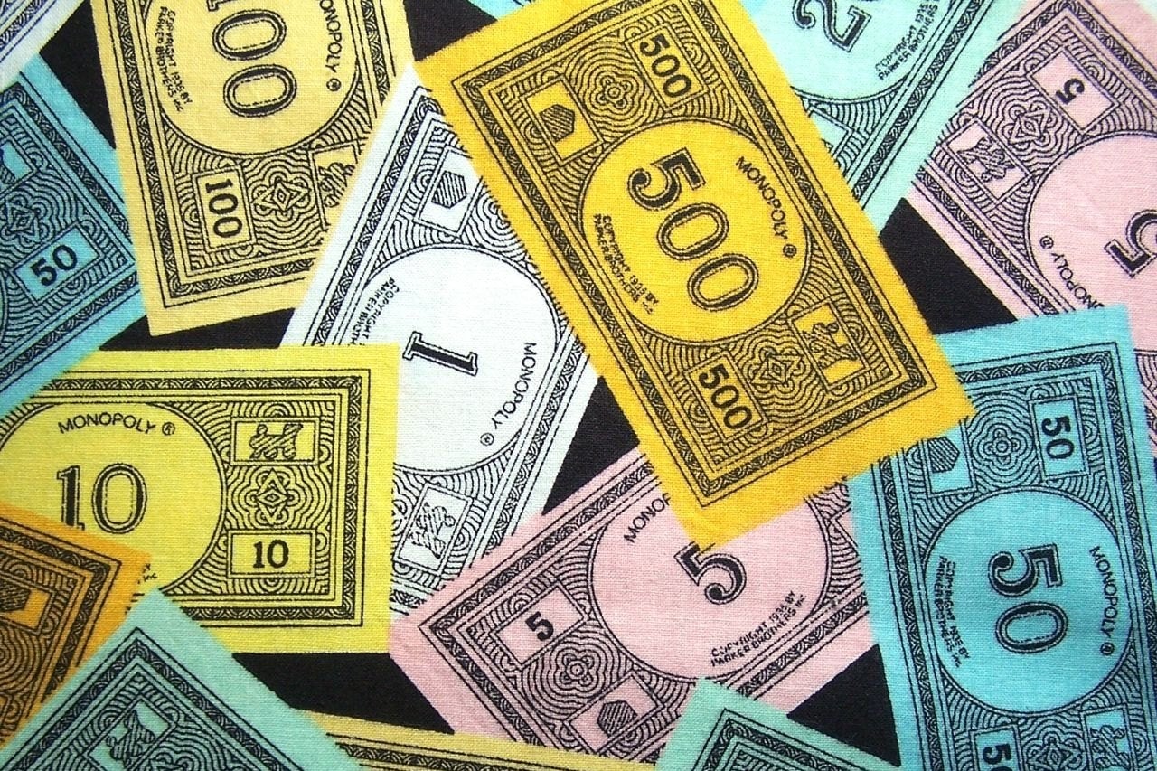 80 French Monopoly sets have real money inside | Eurogamer.net