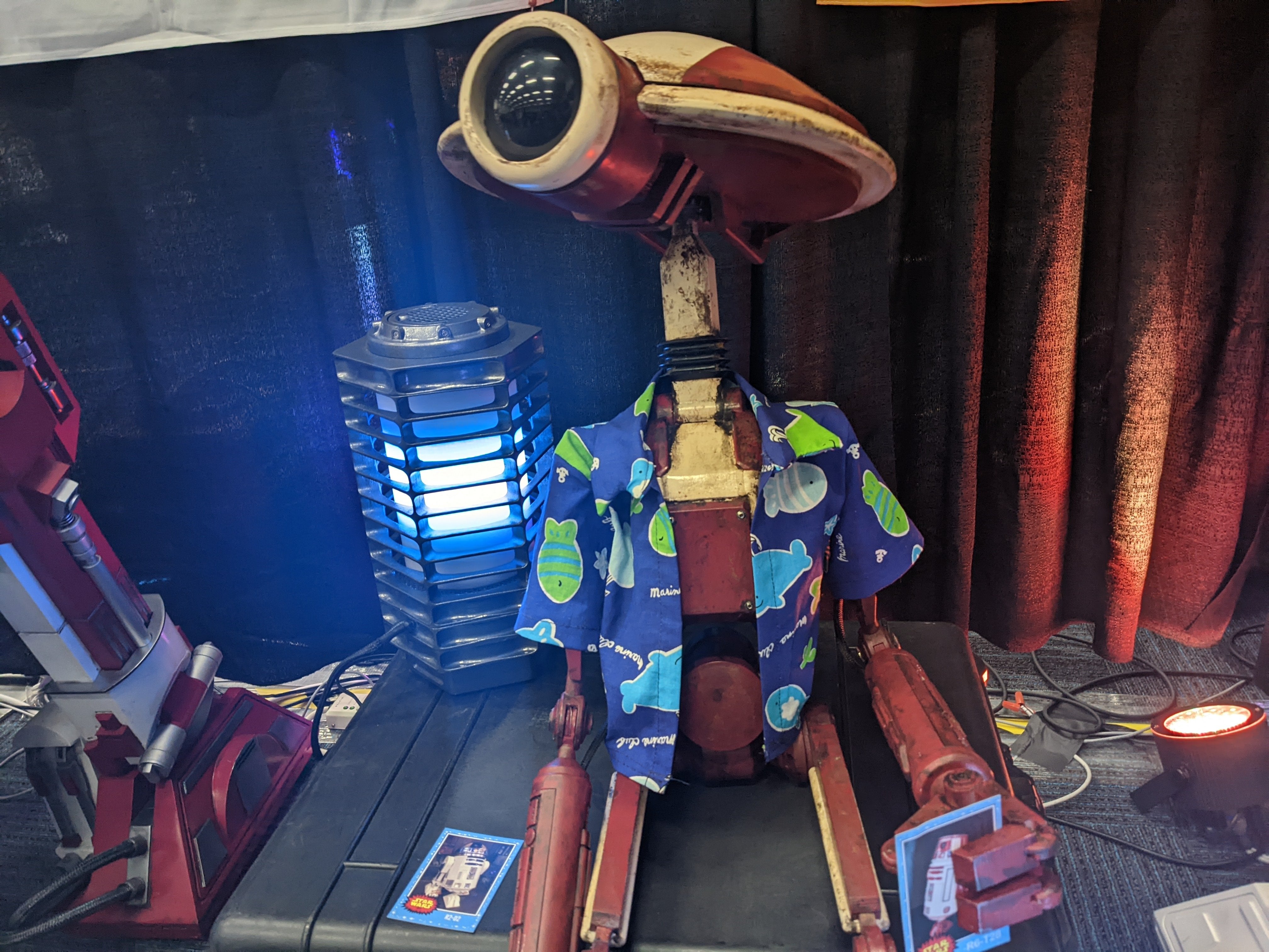 Star Wars Celebration's best kept secret—the Droid Builder's Room ...