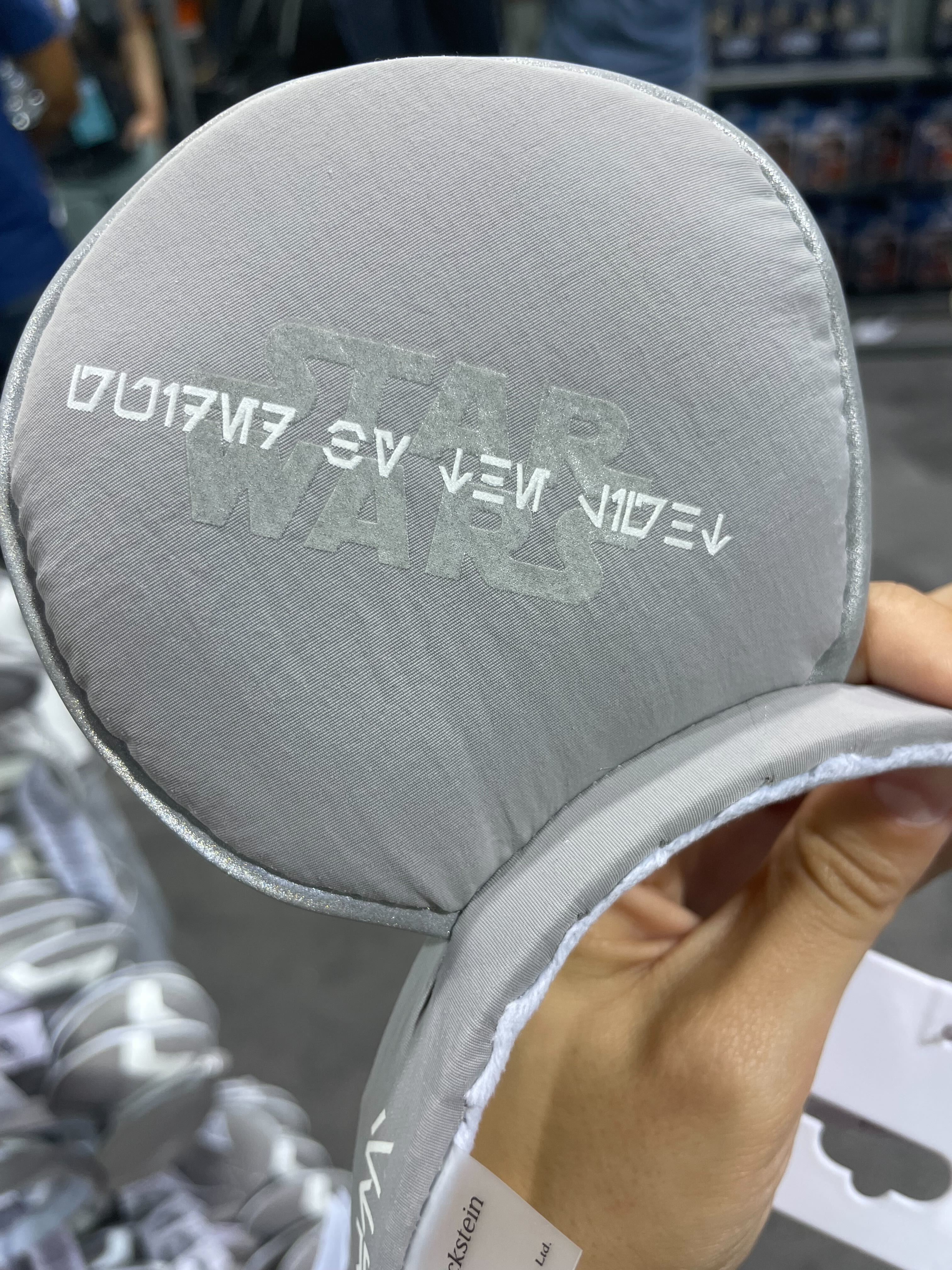 Ashley Eckstein's Star Wars: Guided by the Light merch hits the floor ...