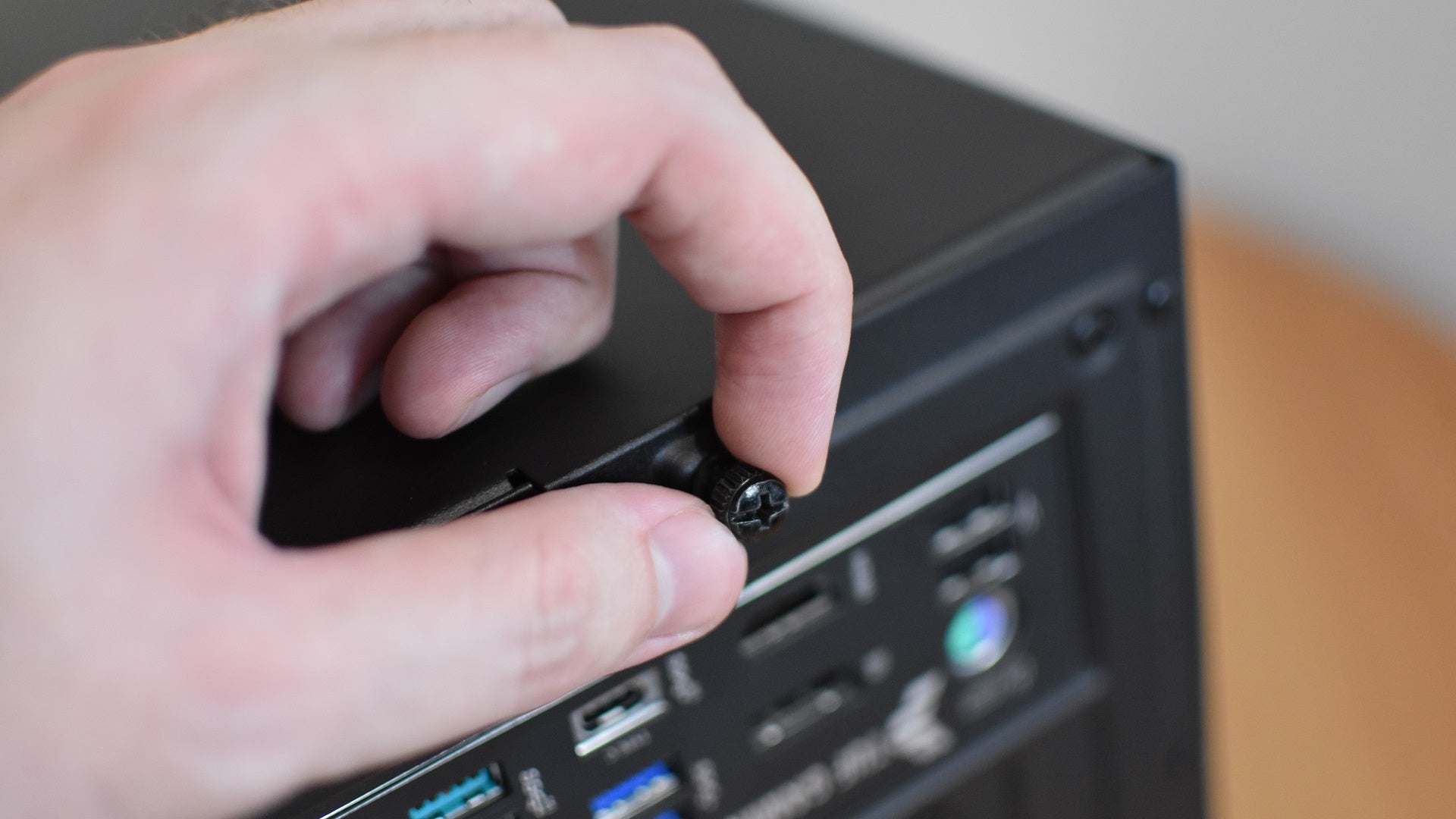 How to tidy cables, reassemble your PC case and connect peripherals ...