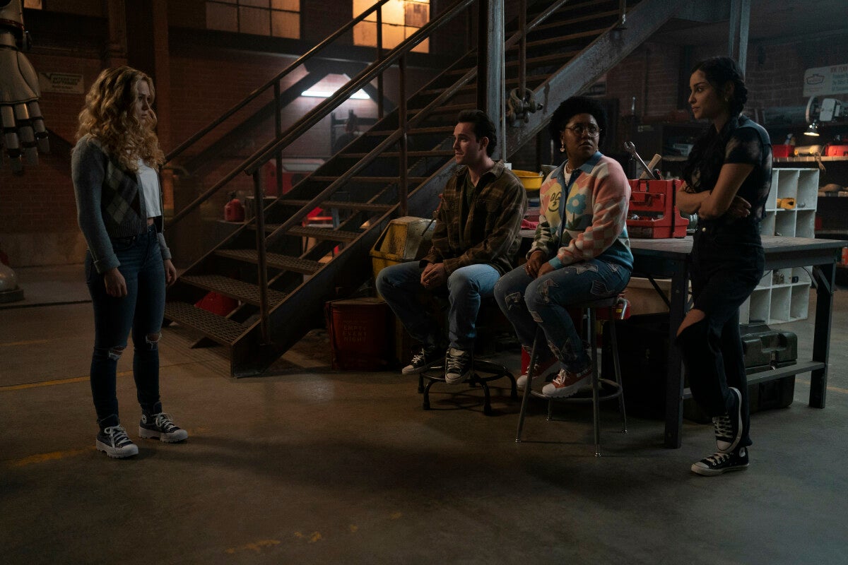 The CW's Stargirl: Who killed the Gambler? Yvette Monreal reacts to the ...