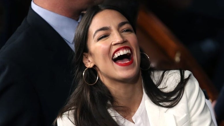 Alexandria Ocasio-Cortez streamed Among Us on Twitch, and 400k people ...