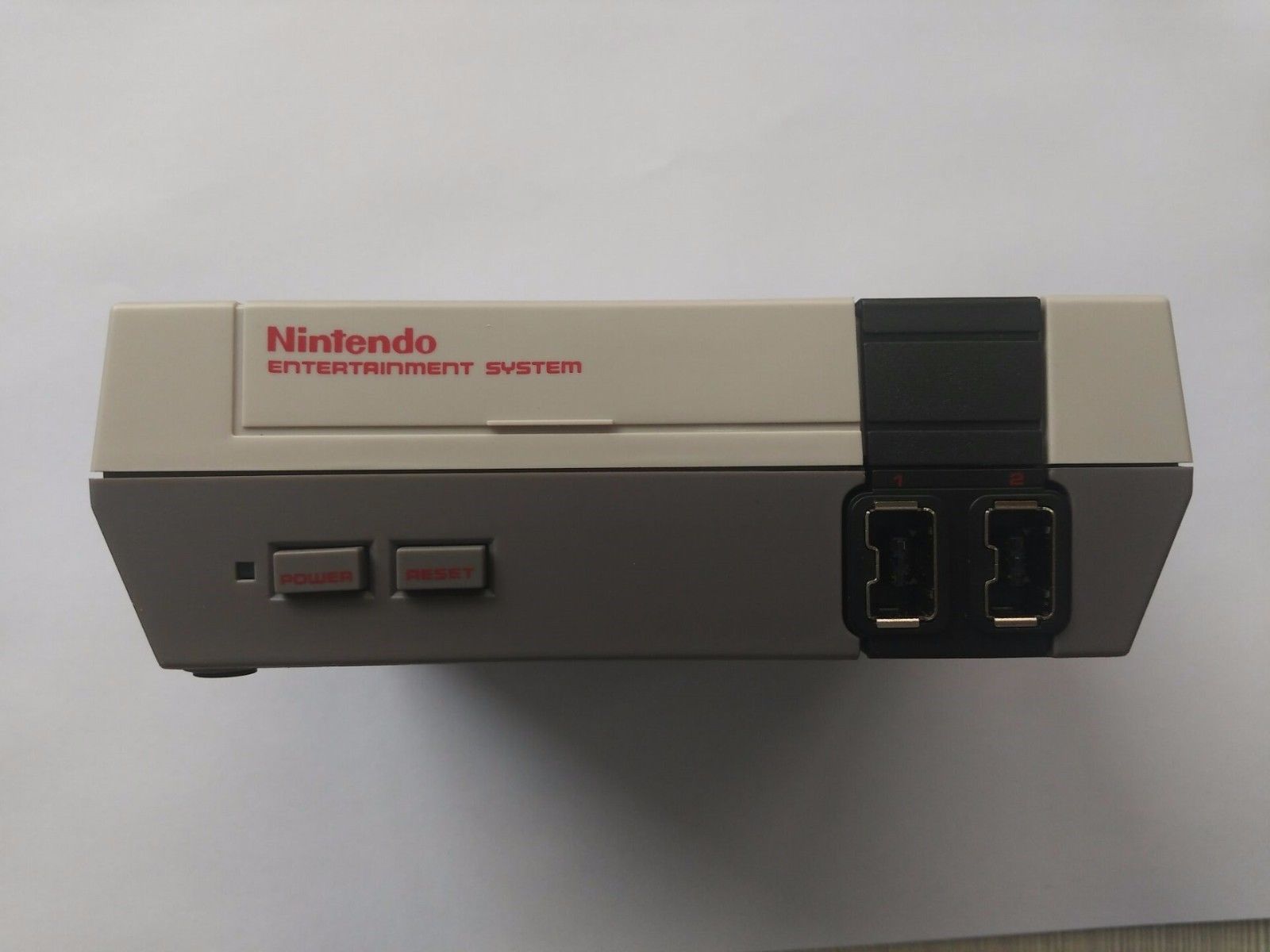 Knock-off Nintendo NES Classic Mini is 95% there, hard to distinguish ...