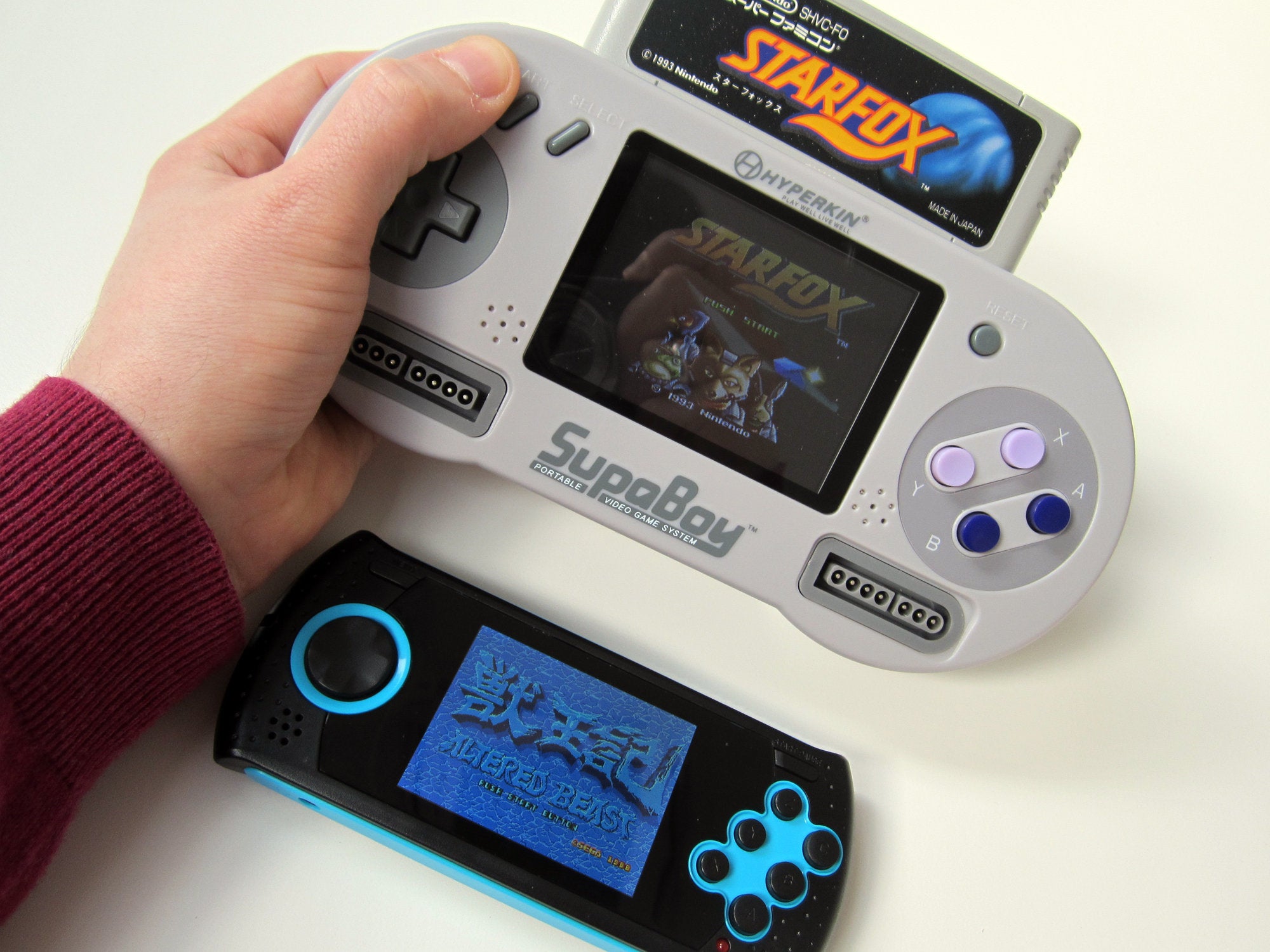 Retro Handhelds Face-Off | Eurogamer.net