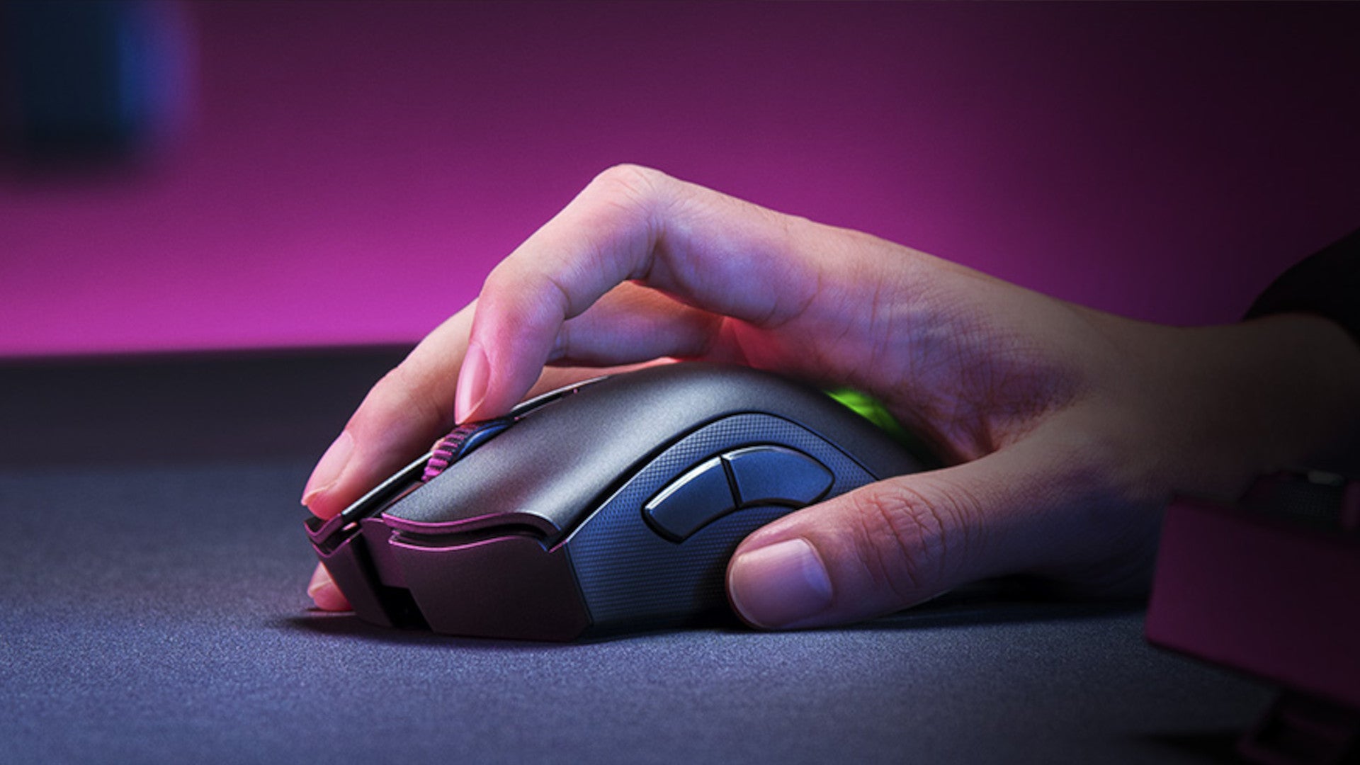 Sprawdź ofertę na bezprzewodową mysz Razera ze stacją dokującą w ...