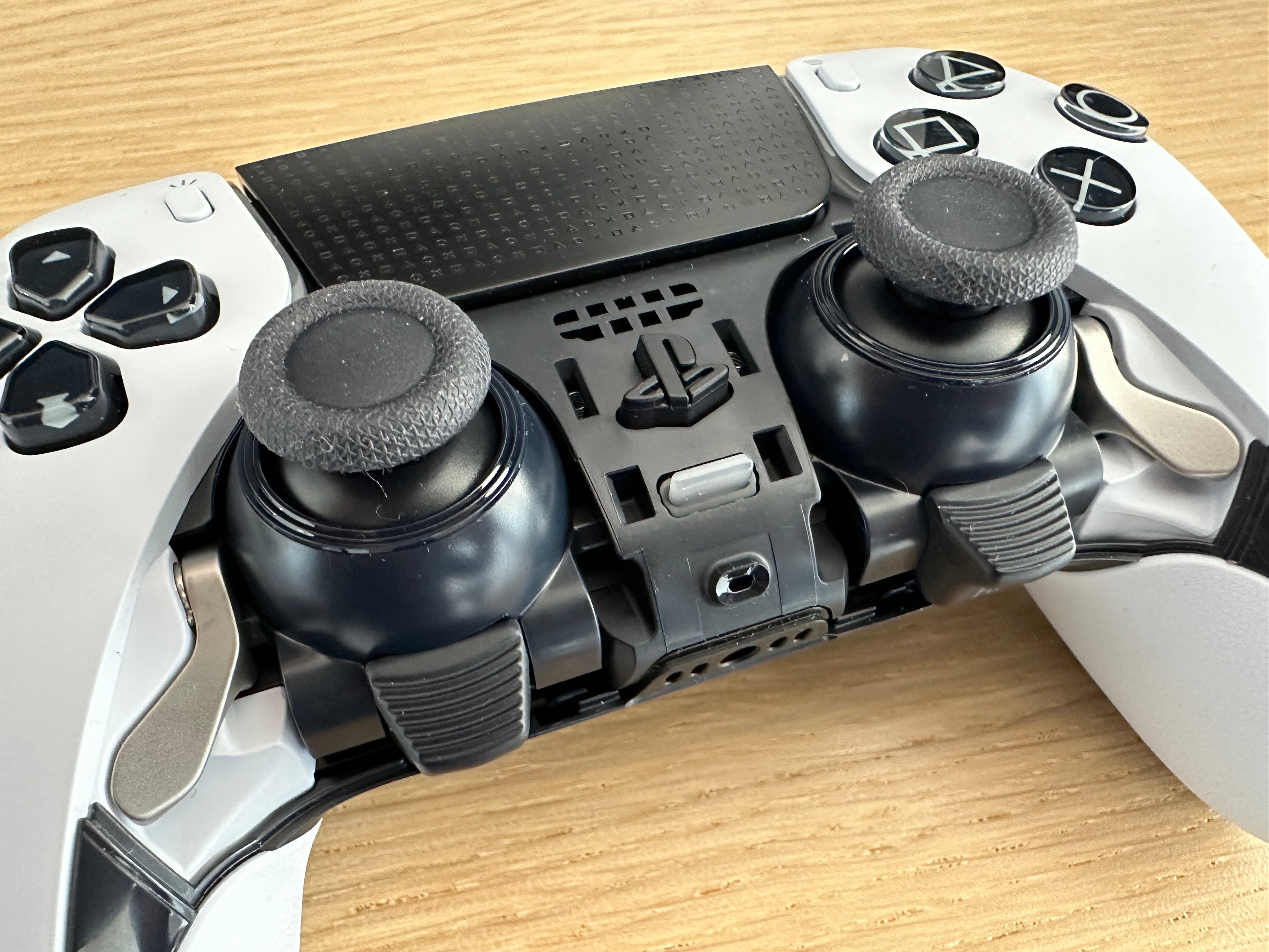 Dualsense Edge - Perto da perfeição | Eurogamer.pt