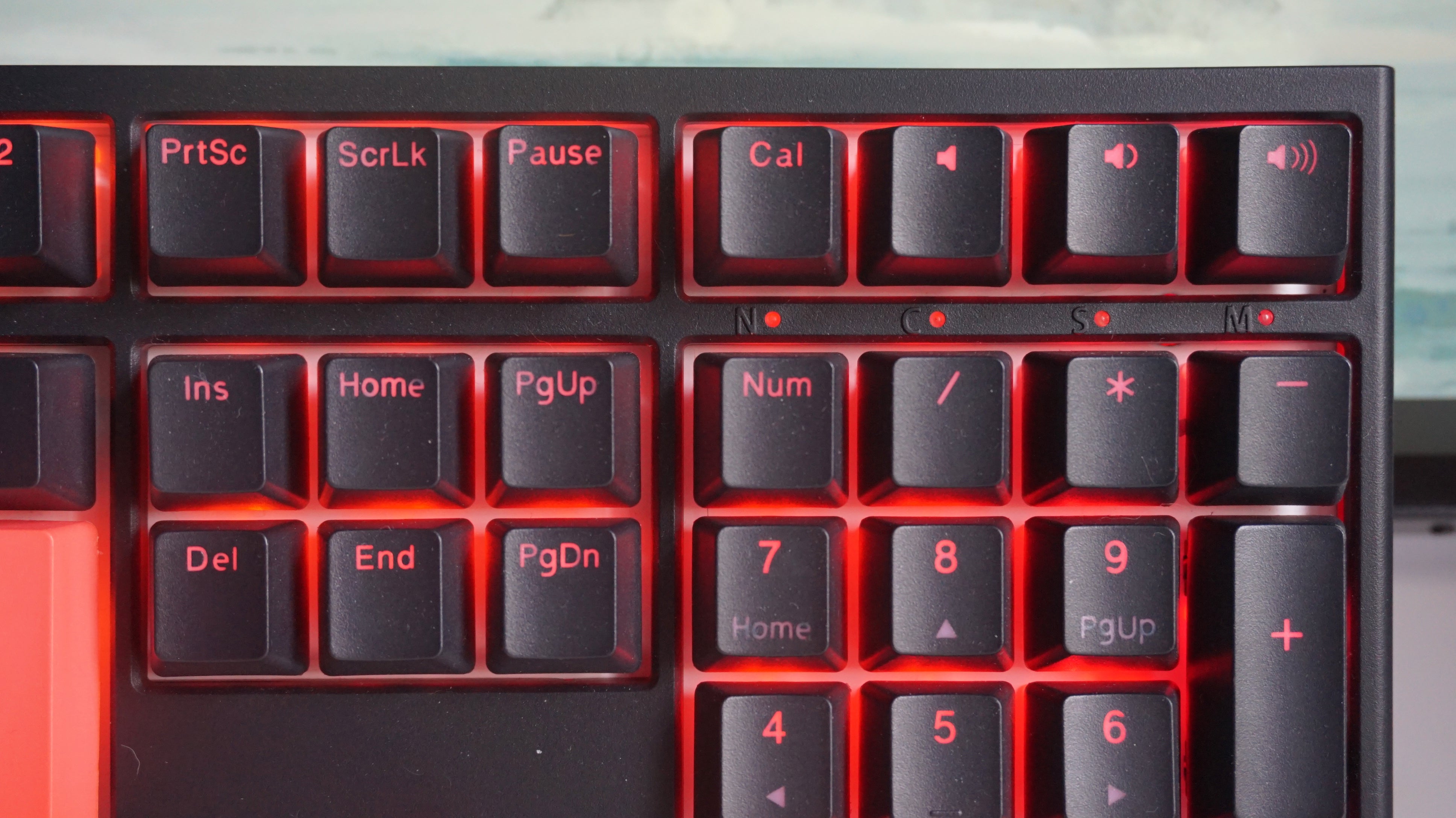 Ducky One 2 review: A fantastic mechanical keyboard | Rock Paper Shotgun