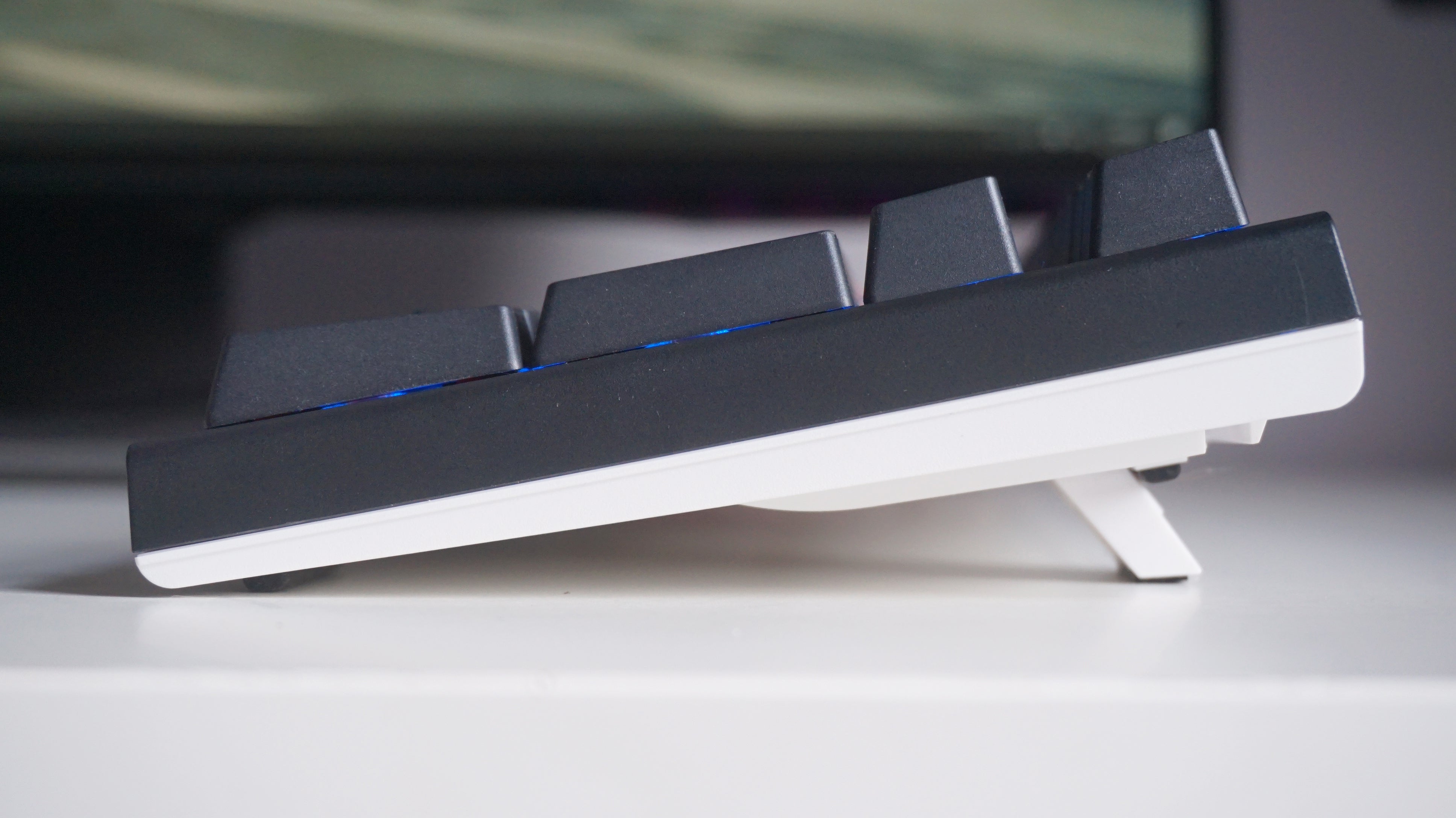 Ducky One 2 review: A fantastic mechanical keyboard | Rock Paper Shotgun