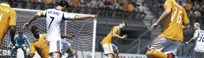FIFA 14 screens show off new skills and footwork | VG247