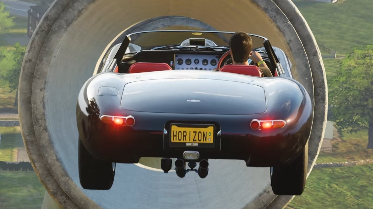 Free Forza Horizon 4 update lets you build your own stunt tracks ...