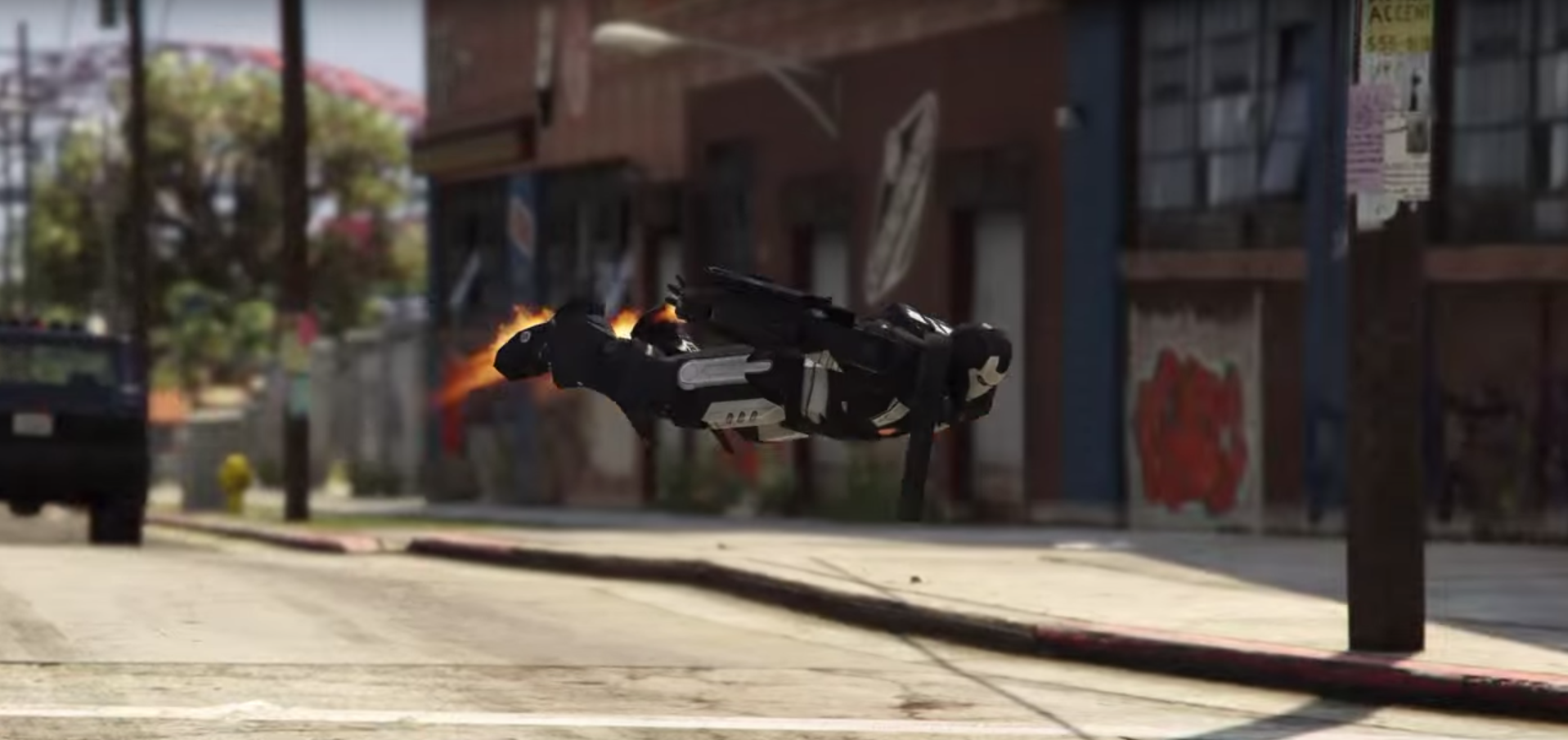 GTA 5: War Machine mod causes all kinds of destruction | VG247