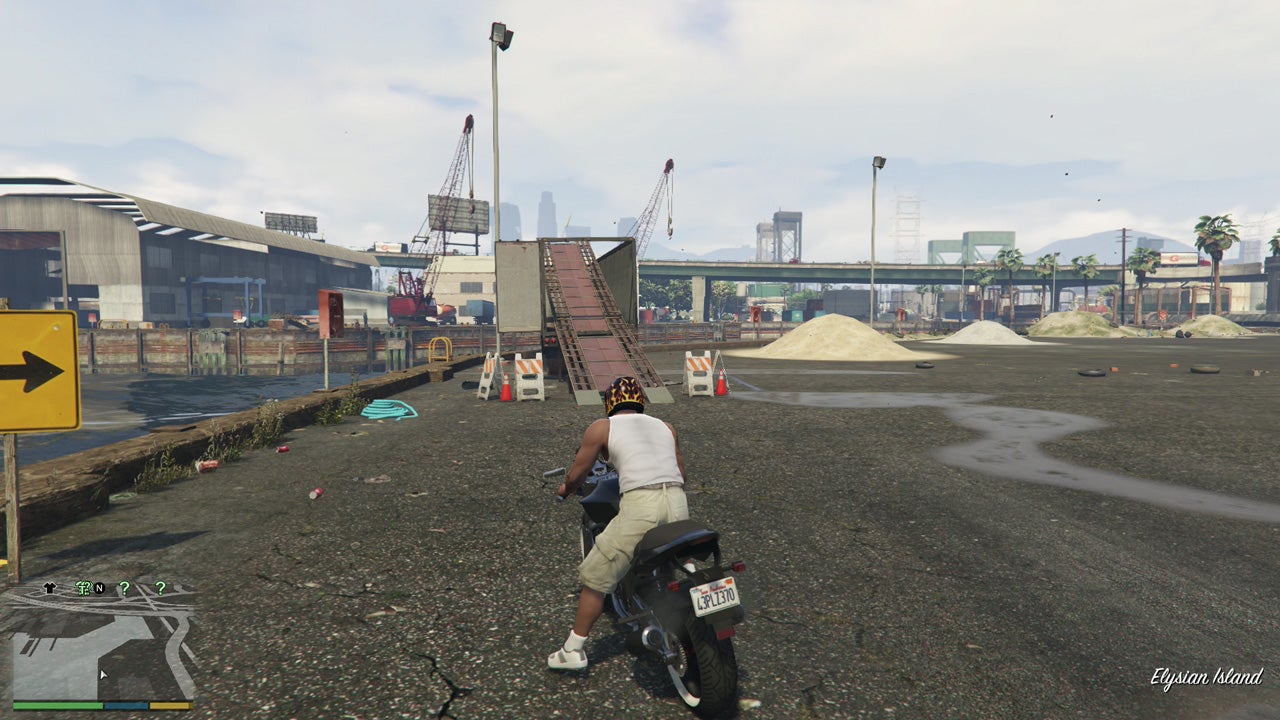 GTA 5 Stunt Jump Guide - All GTA 5 Stunt Jump Locations | VG247