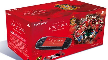 Ya a la venta la PS3 de la selección española de fútbol | Eurogamer.es