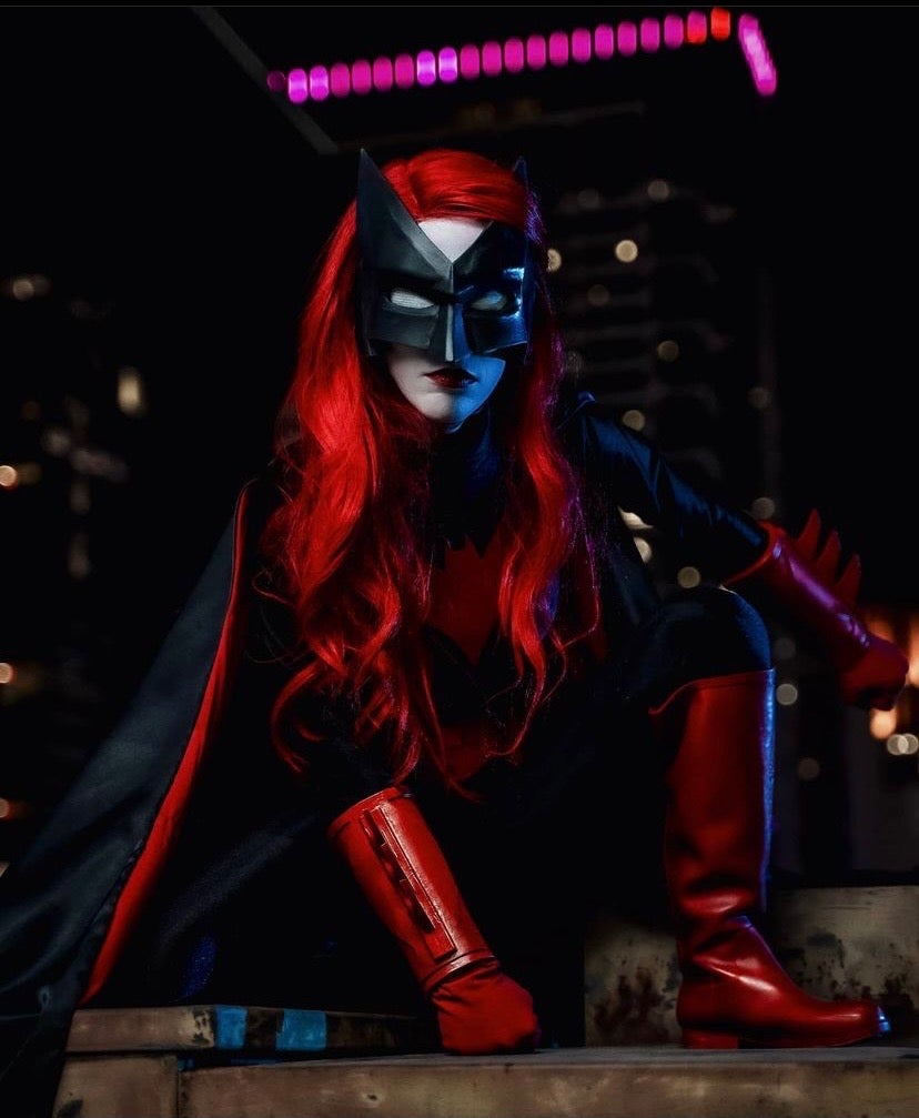 50 LGBTQ+ Cosplayers Who Create Absolutely Stunning Cosplays | Popverse