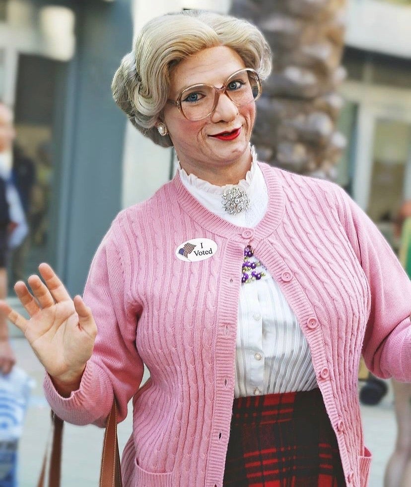 50 LGBTQ+ Cosplayers Who Create Absolutely Stunning Cosplays | Popverse