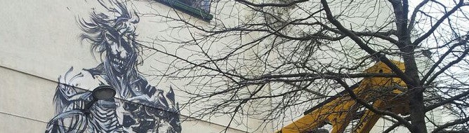 Graffiti artists paint giant Raiden murals ahead of Metal Gear Rising ...
