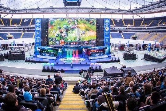 Microsoft is adding an esports development platform to Xbox Live ...