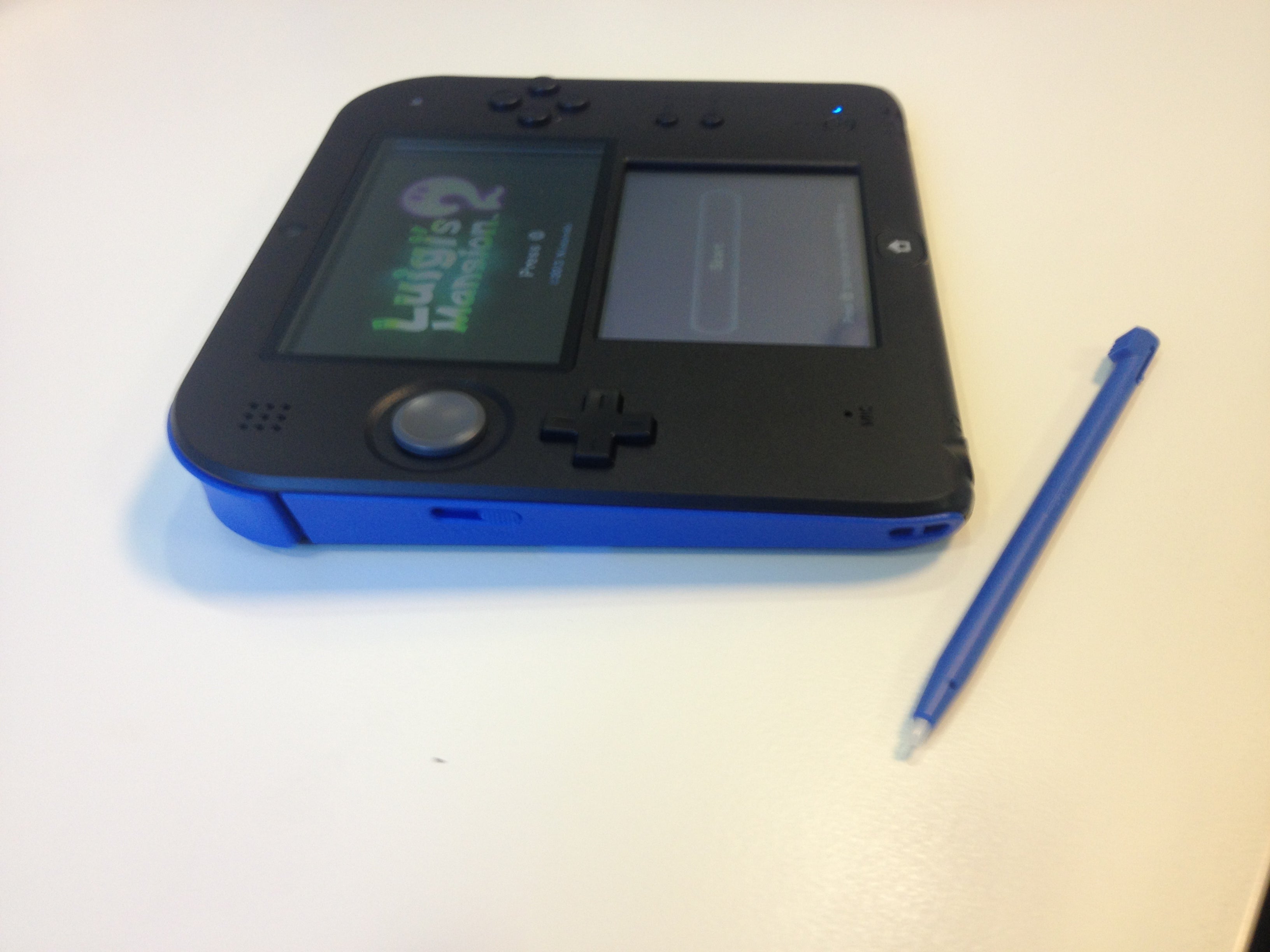 Nintendo 2DS hands-on | Eurogamer.net