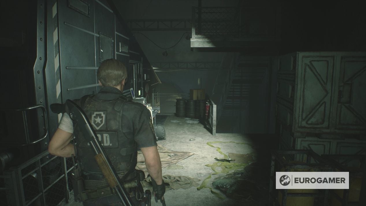 Resident Evil 2 - King, Queen and Rook Plug locations, Supplies Storage ...