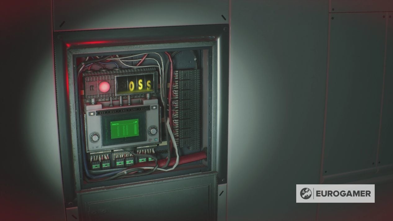 Resident Evil 2 - G Tyrant Stage 3 boss strategy, exploring the West ...