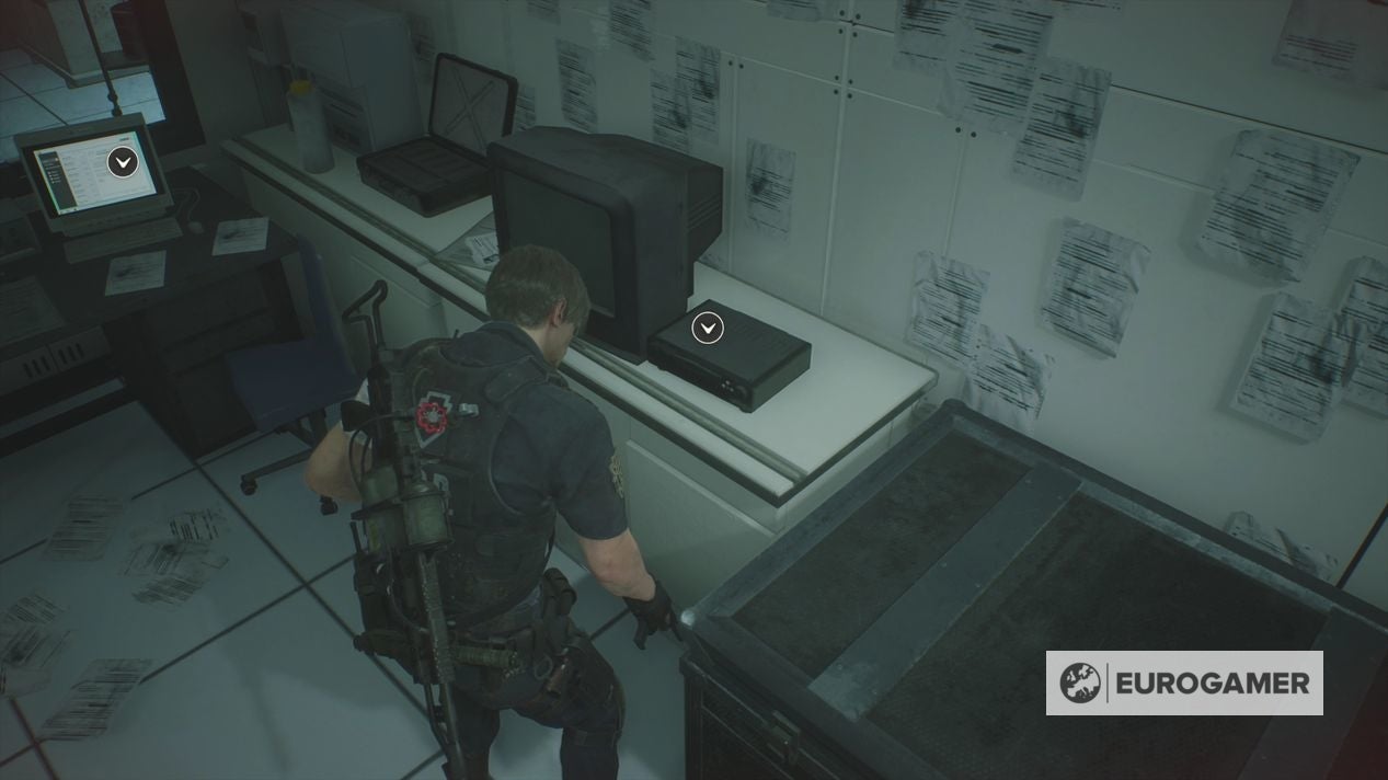 Resident Evil 2 - G Tyrant Stage 3 boss strategy, exploring the West ...