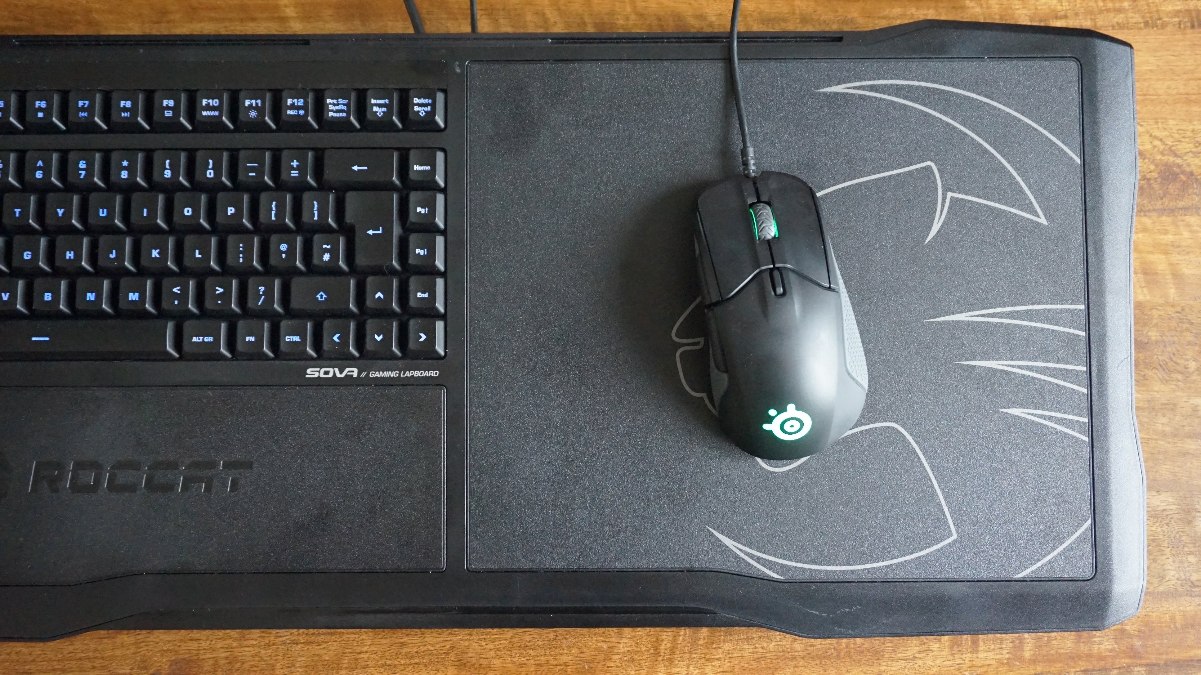 Roccat Sova review: The ultimate lapboard for PC | Rock Paper Shotgun