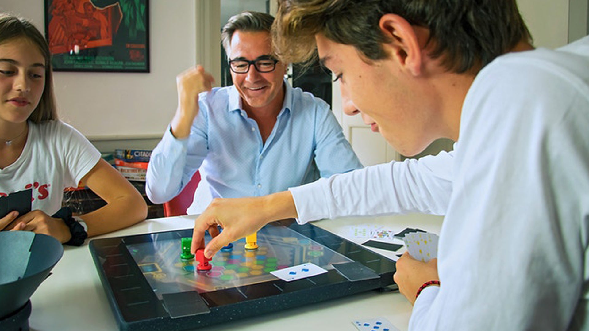 Digital tabletop gaming console SquareOne allows players to use actual ...