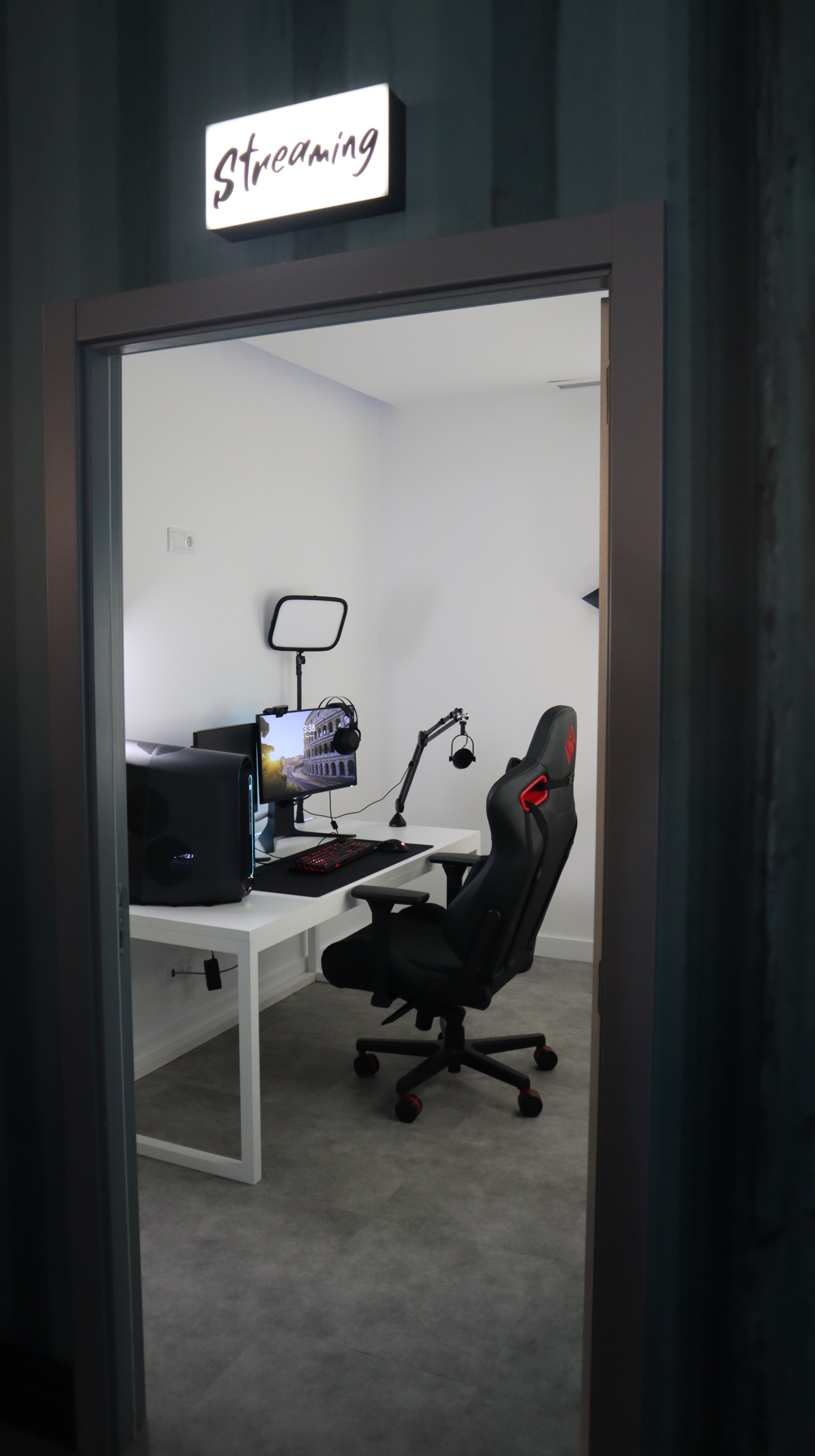 Vê a nova arena eSports da Teleperformance | Eurogamer.pt