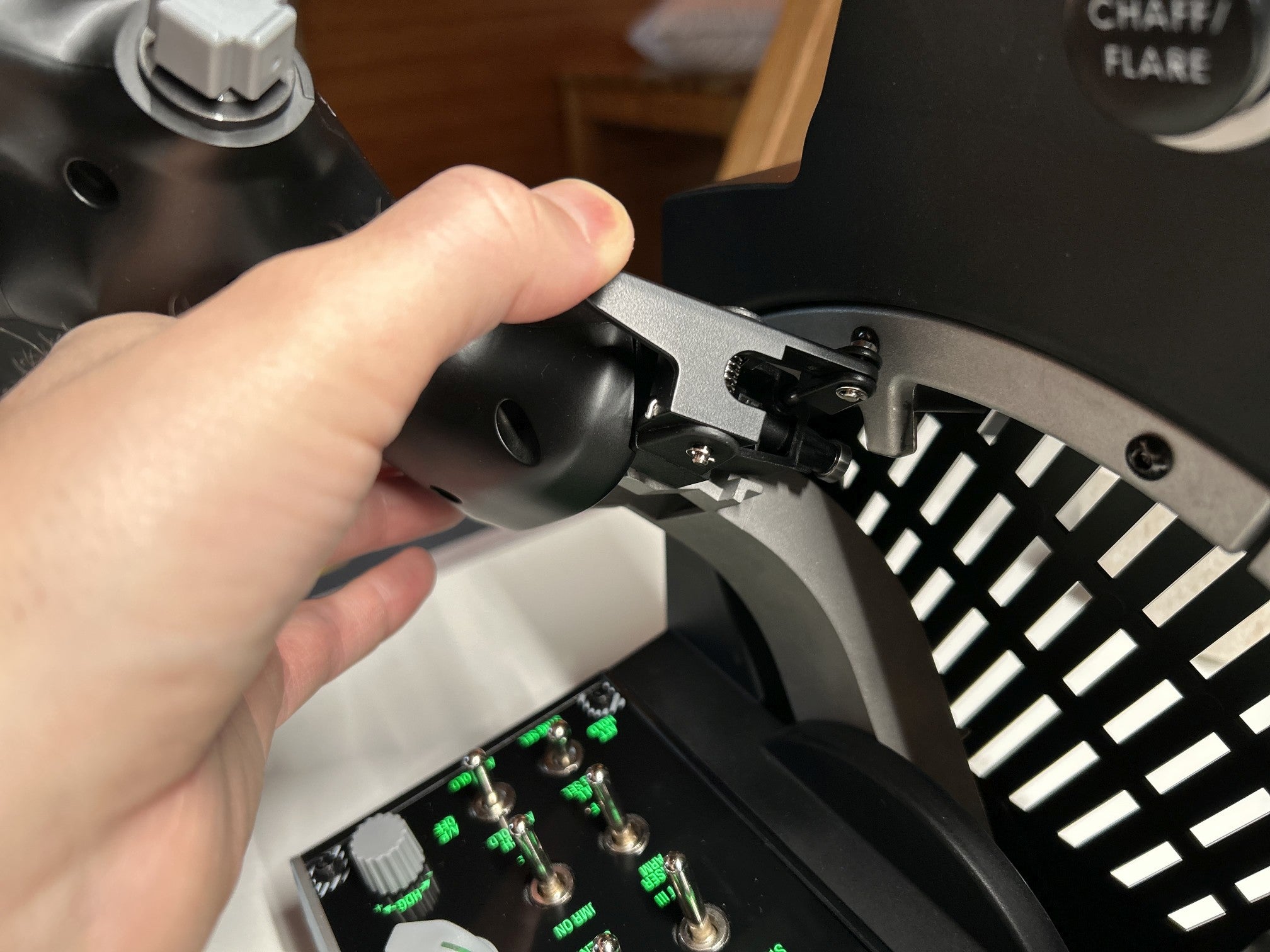 Thrustmaster Viper TQS thrust lever quadrant system in the test – fly ...