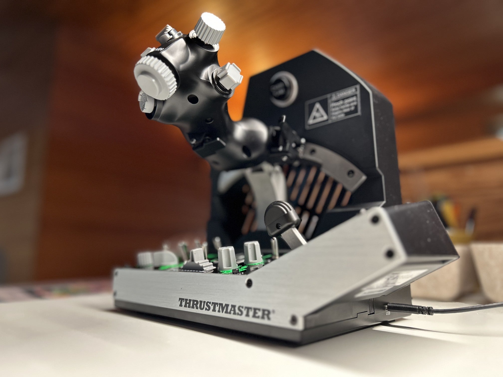 Thrustmaster Viper TQS thrust lever quadrant system in the test – fly ...