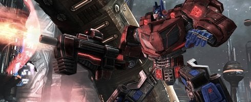 Screens for Transformers: War for Cybertron shows Optimus Prime | VG247