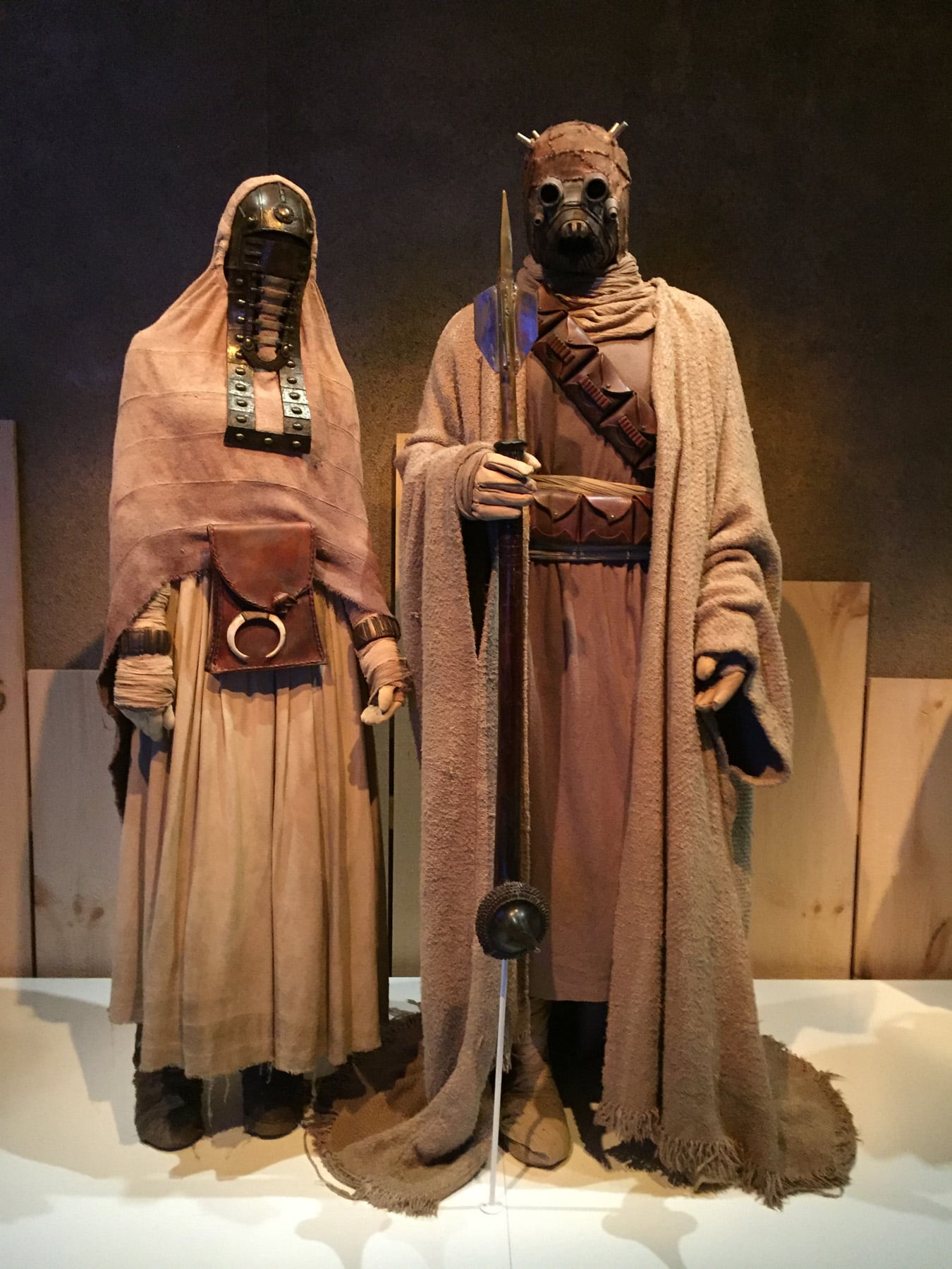 Star Wars: Tusken Raider costumes are expensive! Here's how to make ...