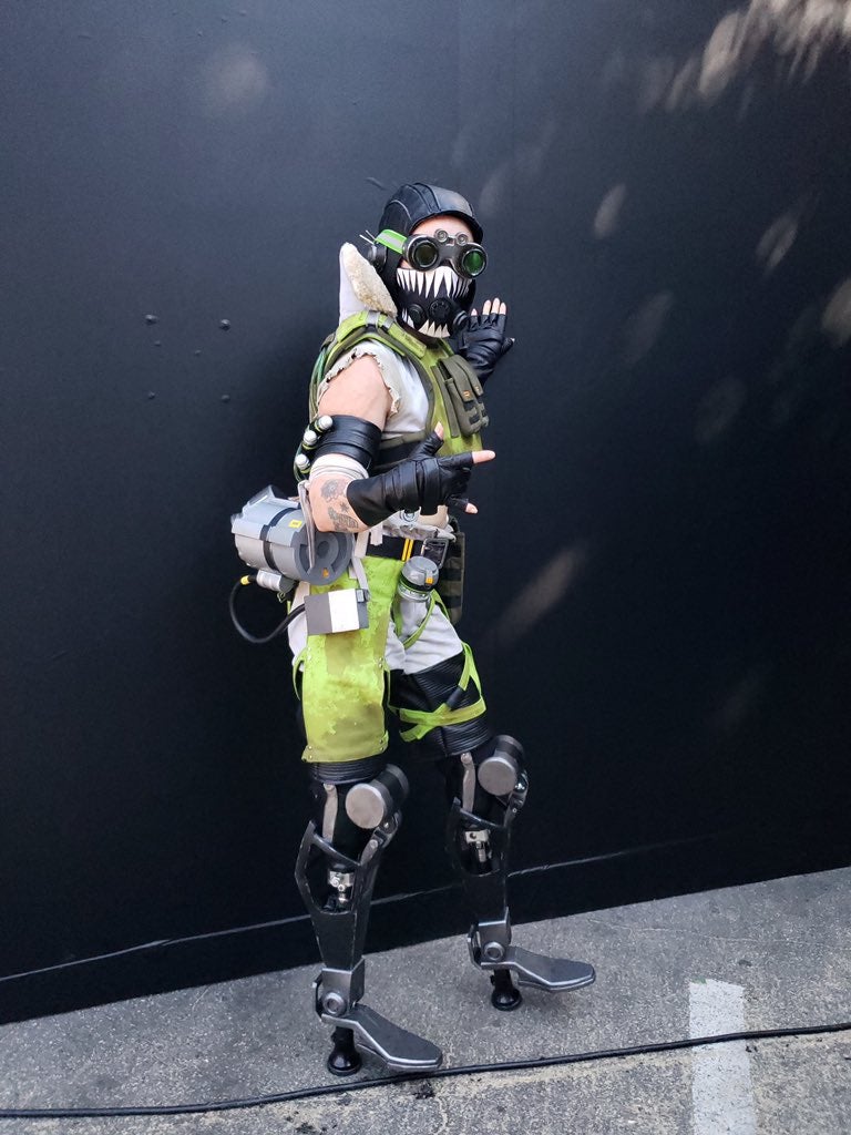 Meet the amputee who cosplayed Apex Legends' Octane at EA Play ...