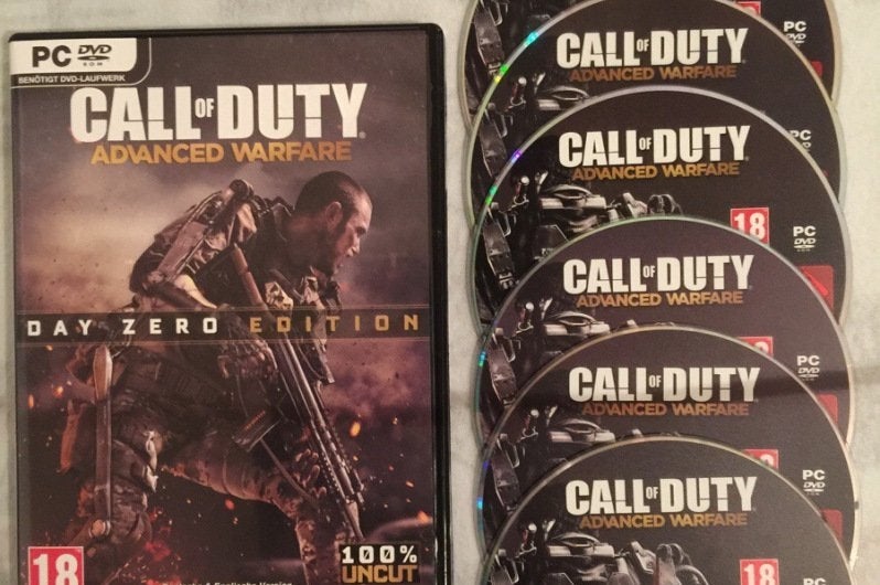 Versão PC de Call of Duty: Advanced Warfare com 6 DVDs de instalação ...
