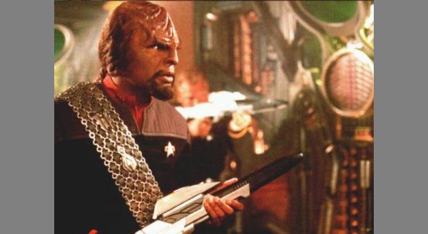 Medal of Honor: Worf Fighter Fights Some More War | Rock Paper Shotgun