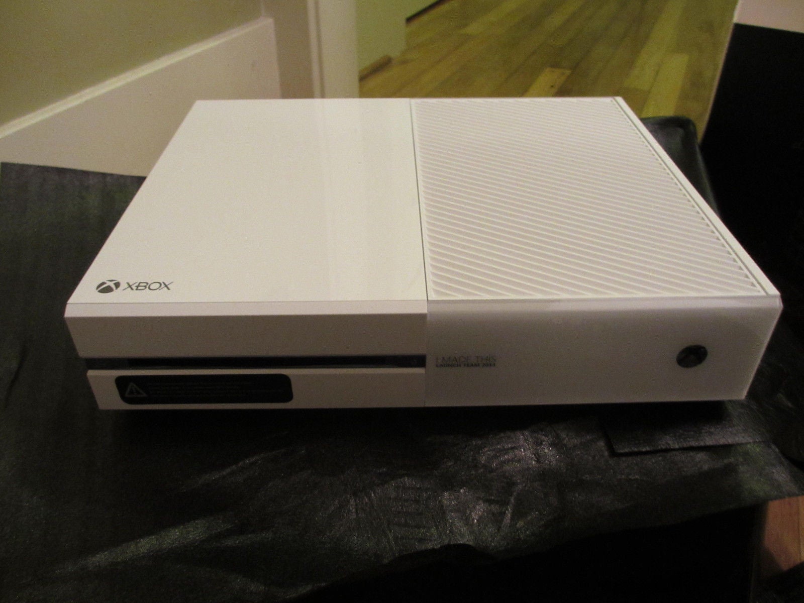 Xbox One white console appears on eBay at $2,700 | VG247